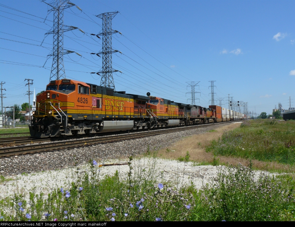 BNSF 4826